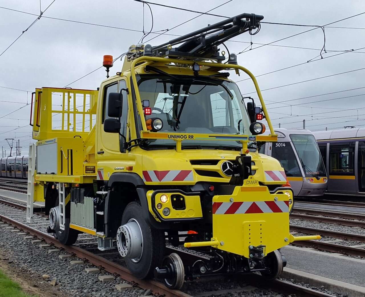Unimog Rail Route , Mercedes Unimog U400 Rail-Route – FMQZXS